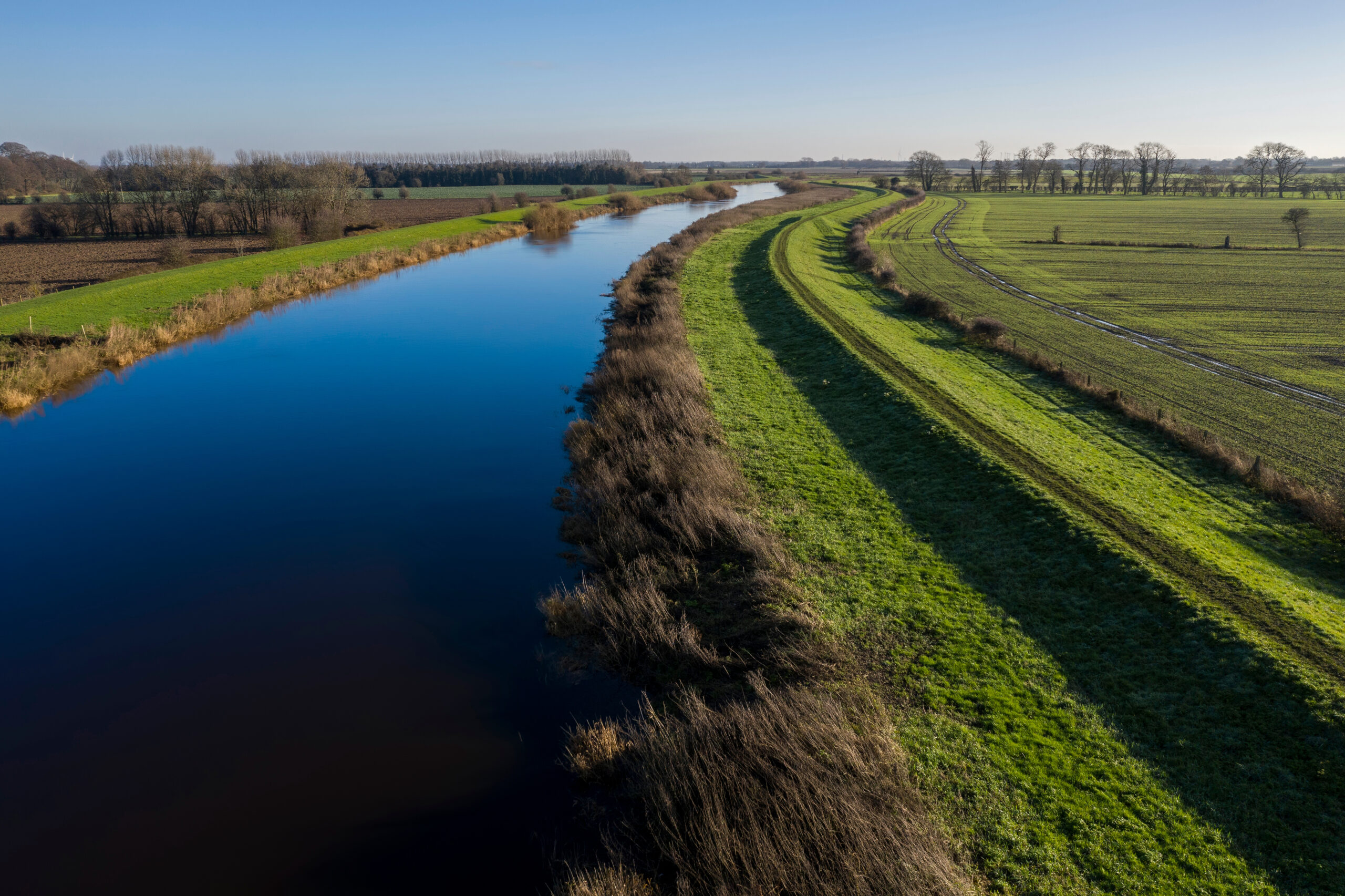 Levee Crossing - cetlla.com